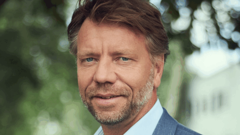 Overheid en netbeheerders, verplaats je in ondernemers | Energeia