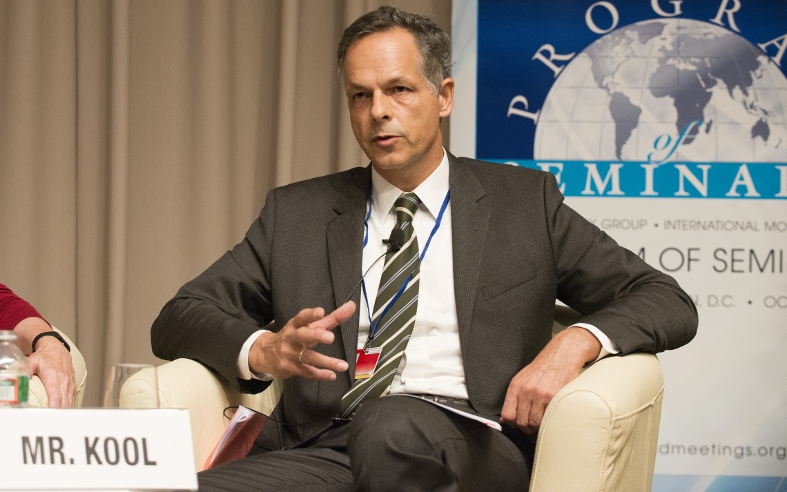 Shell-executive Michiel Kool over risico's transitie: ‘Ons ...