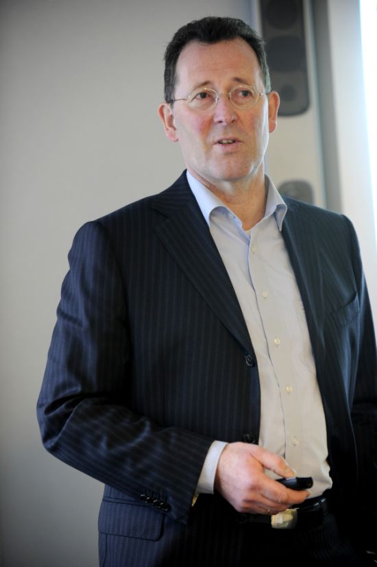 INTERVIEW 'Met louter moderne kolencentrales haal je 2020 ...